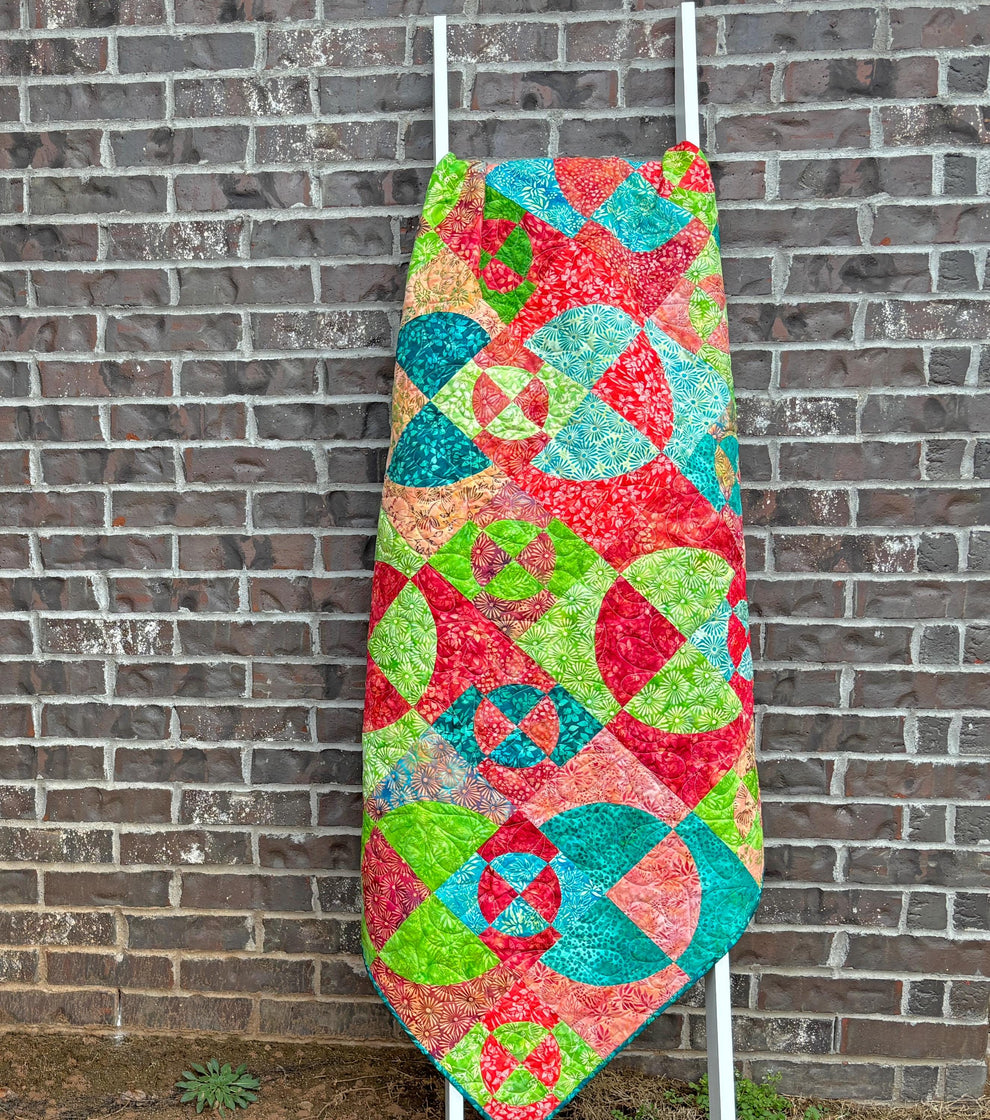 Circle Dance Quilt Pattern - Printed Version – Cuddle Cat Quiltworks