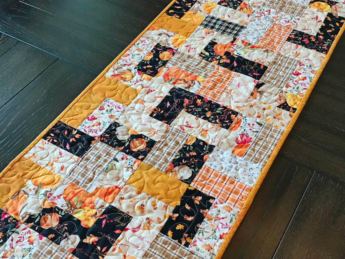Garden Path Table Runner Pattern for Charm Squares - Digital Pattern - – Cuddle Cat Quiltworks